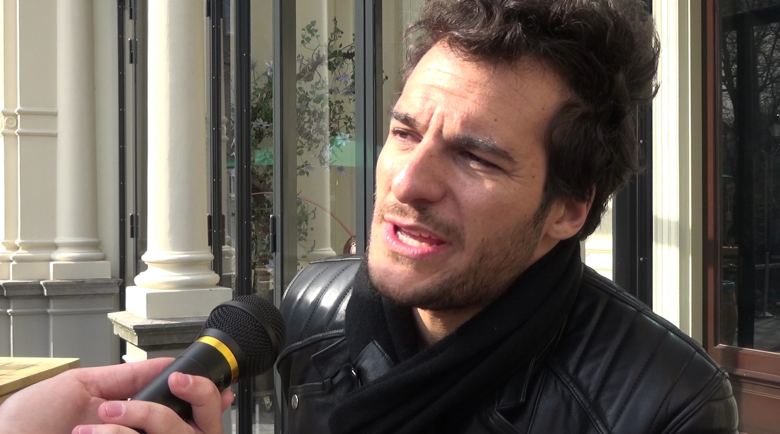 Amir: « Participation était difficile de garder le silence ...