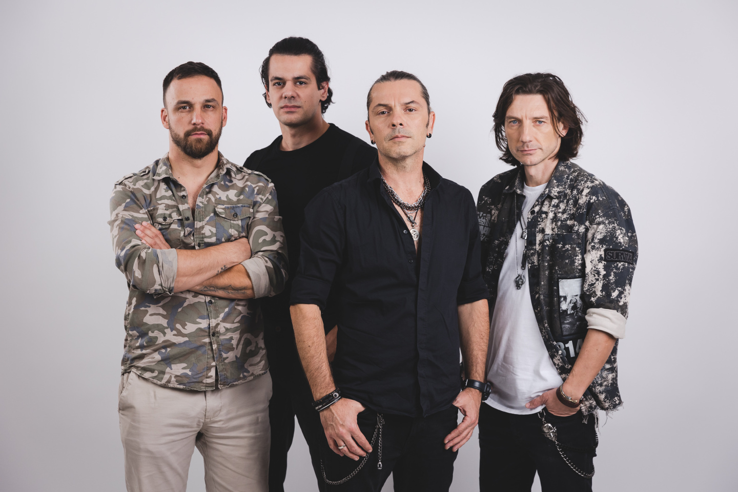 Drama in Montenegro: NeonoeN trekt zich terug uit Songfestival 2025 ...